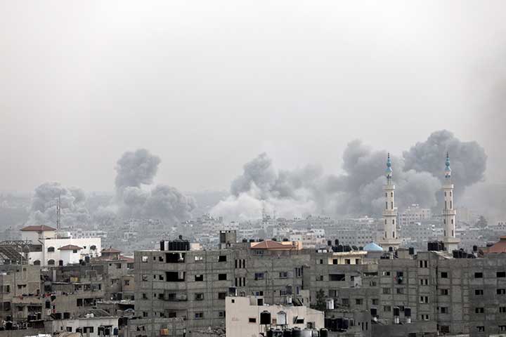 Gaza receives largest so far aid shipment as death toll tops 8K | News ...